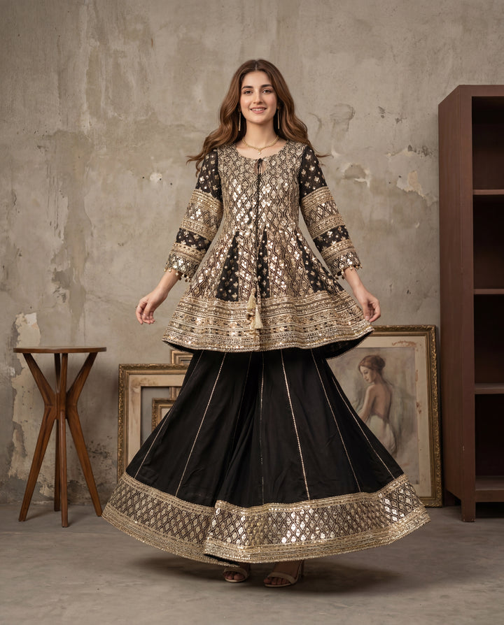 #41339 DUPATTA PKR. 15300 – Threads & Motifs